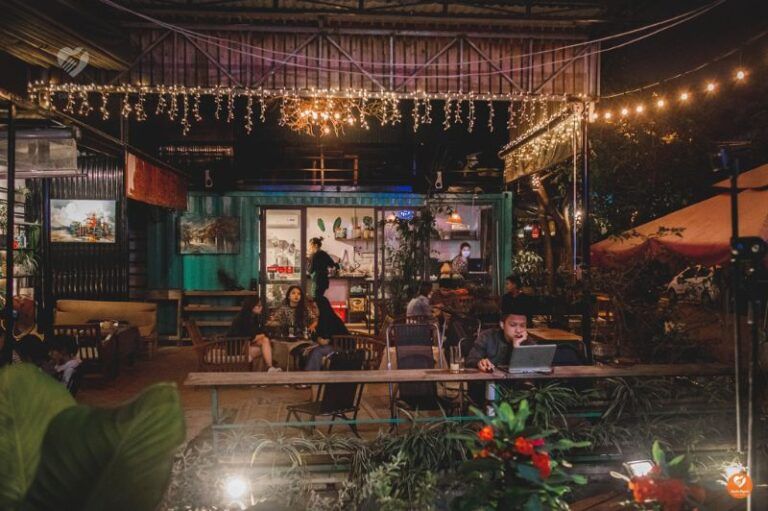 Hé lộ 8+ các quán cafe mở 24/24 ở Đà Nẵng chơi xuyên đêm